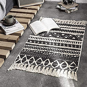 SIMPLEOPULENCE Boho Cotton Area Rug 24'' x 36'' for Bedroom, Hand Woven Bathroom Rug with Tassels, Accent Machine Washable Door Mat, Geometric Decorative Throw Rug for Kitchen, Porch, Outdoor