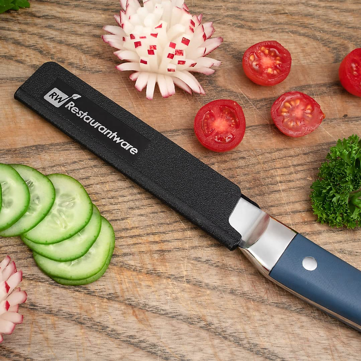 Restaurantware Sensei 4.7 x 1 Inch Knife Sleeve, 1 BPA-Free Knife Protector - Fits Paring Knife, Felt Lining, Black Plastic Knife Blade Guard, Durable, Cut-Proof