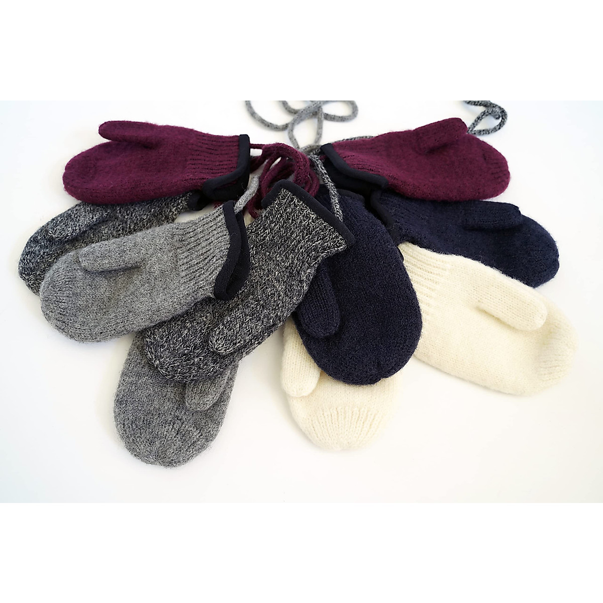 tittimitti 100% Virgin Wool Baby Toddler Kids (6 Months - 7 Years) Thumbed Mittens with String. OEKO-TEX® Standard 100 (2 (3-5 Years), Heather Grey)
