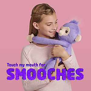 Fingerlings HUGS - Kiki - Advanced Interactive Plush Baby Monkey Pet - by WowWee (Amazon Exclusive)
