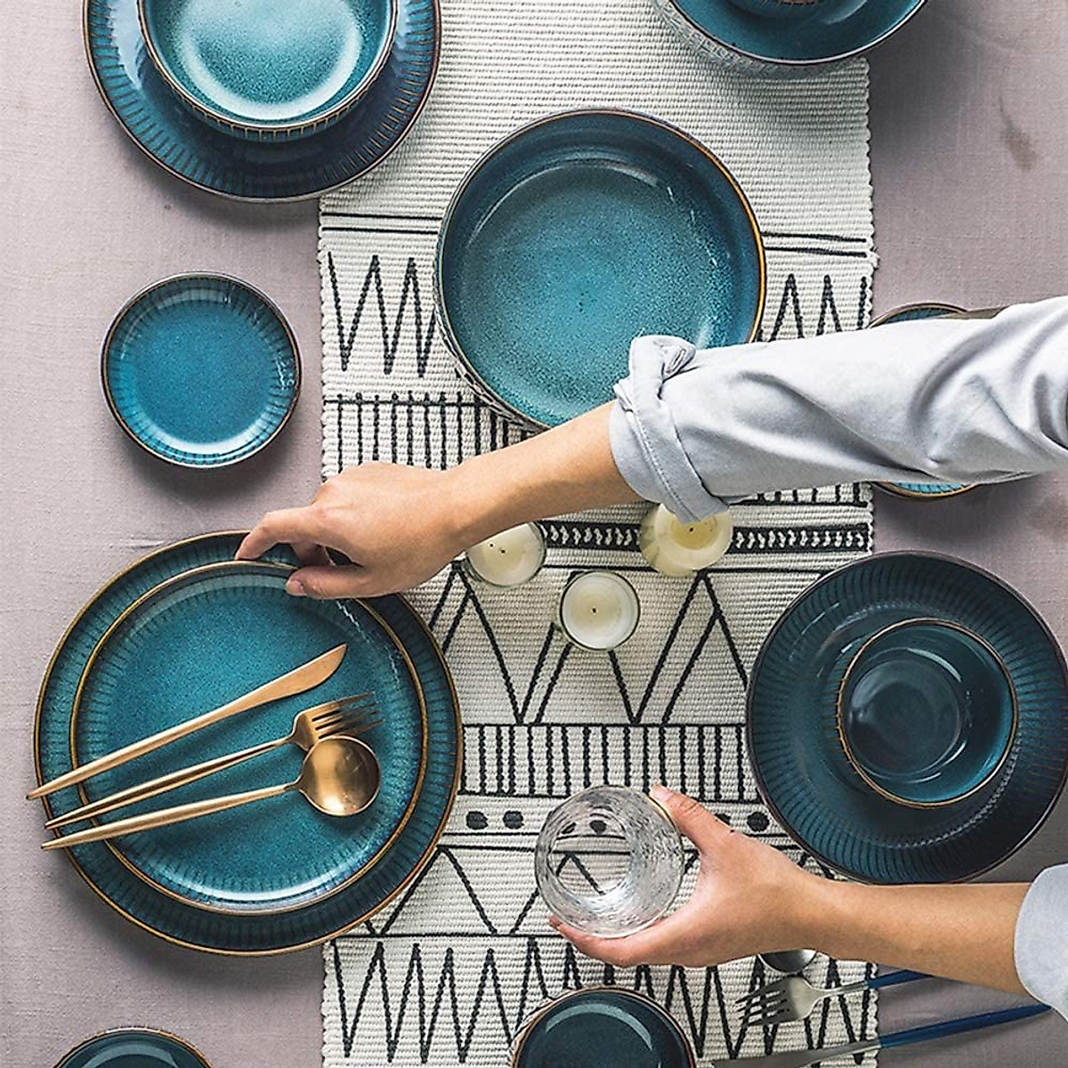 GagalU 15-Piece Stoneware Dinnerware Set, Blue Porcelain Dinnerware Sets, Ceramic Plates and Bowls Dinner Sets, Modern Creativity Reactive Glaze Stoneware Dishes Set