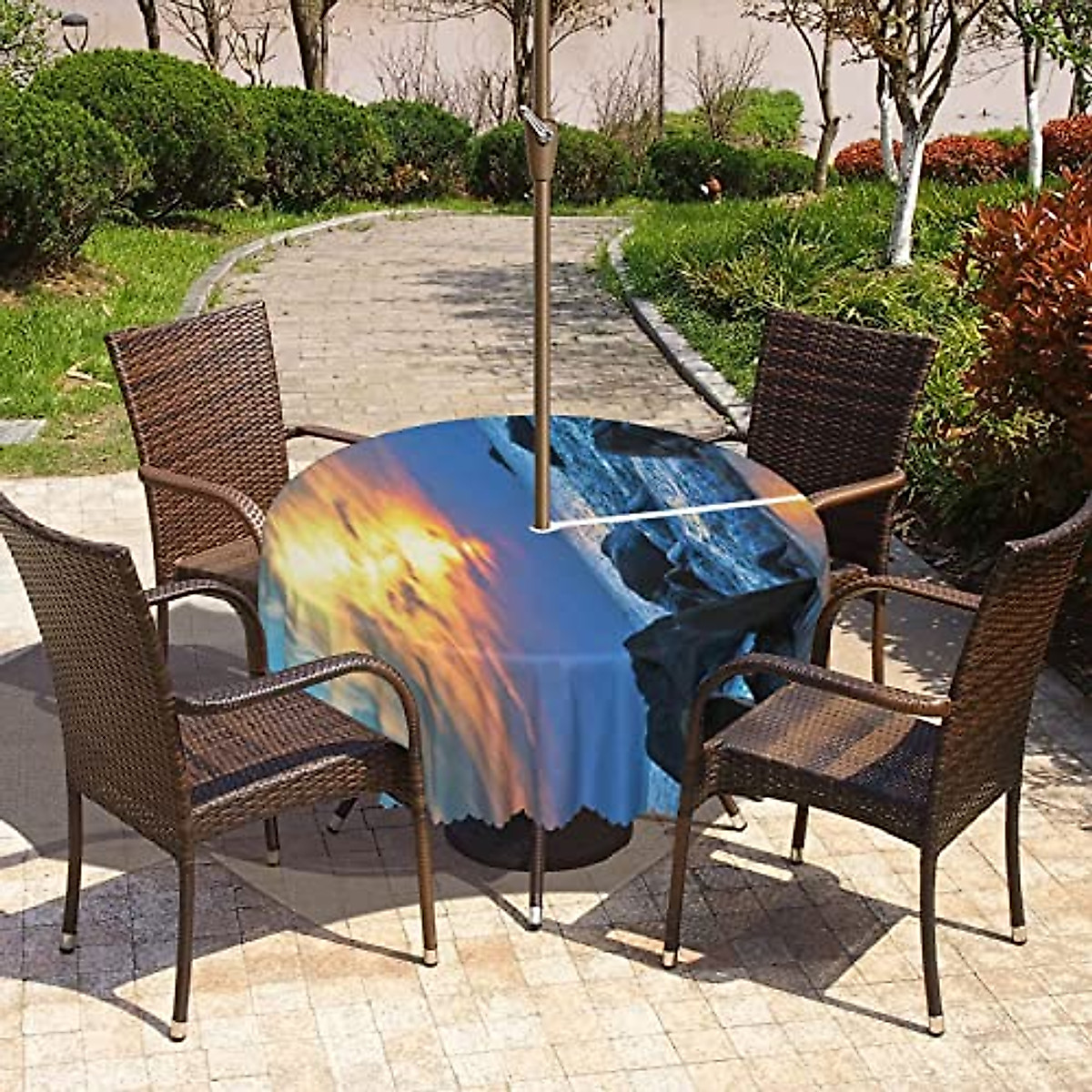 Lirduipu Beach Pattern Round Outdoor Tablecloth,Round Tablecloth with Umbrella Hole and Zipper for Patio Garden,Waterproof Spill-Proof,for Outdoor Umbrella Table(72" Round,Yellow Blue)