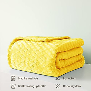 Exclusivo Mezcla Diamond Ultra Soft Throw Blanket, Large Flannel Fleece Blanket for Couch/Bed/Sofa (Yellow, 50 x 70 Inches) - Cozy, Warm and Lightweight