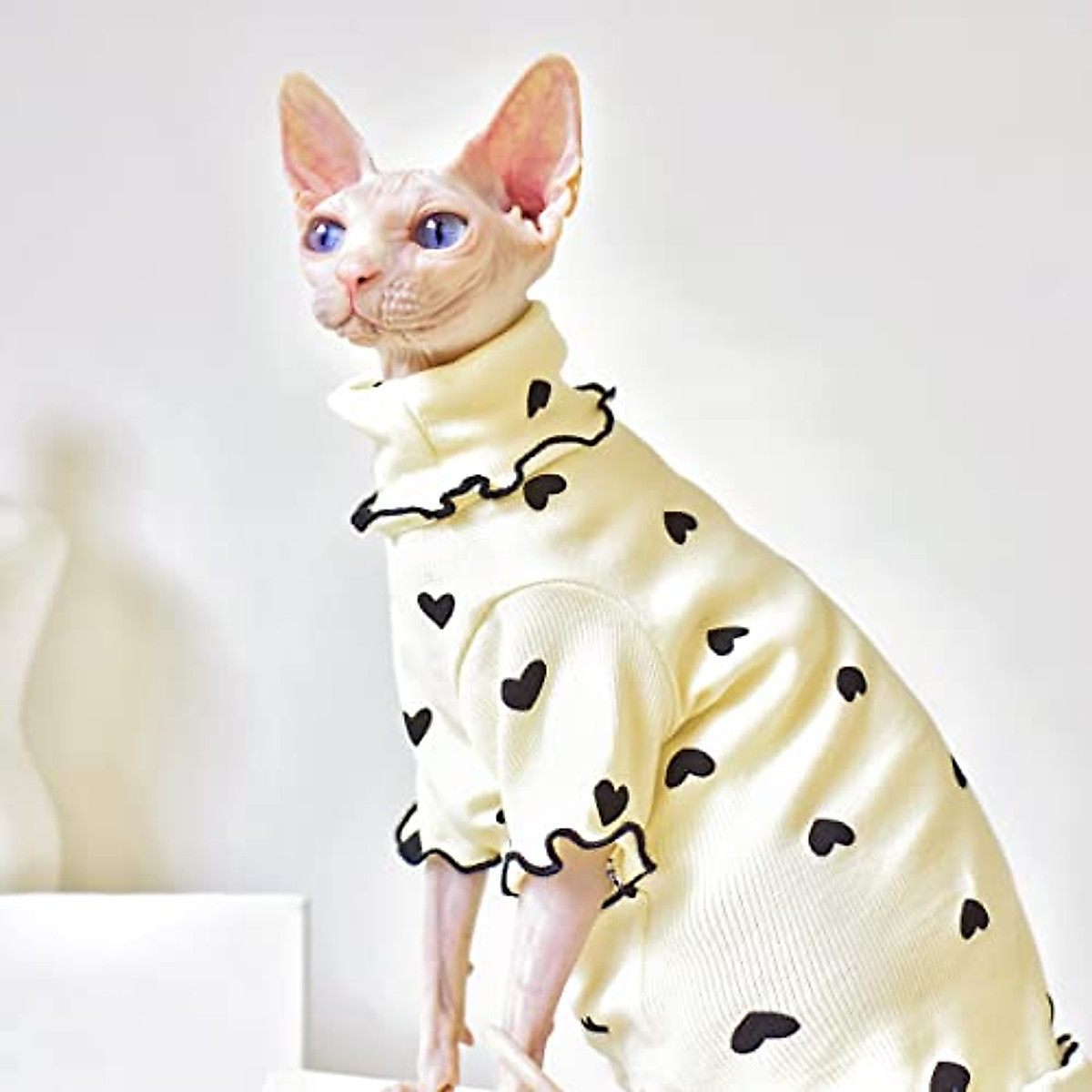 DENTRUN Turtleneck Heart Pattern Sphynx Hairless Cats Shirt, Kitten T-Shirts with Perlin Sleeves, Breathable Cat Wear Cute Sweater Adorable Hairless Cat's Clothes Vest Pajamas Jumpsuit, Beige