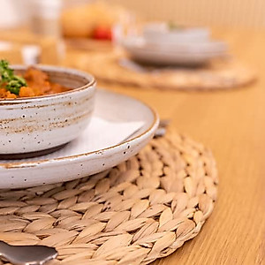 YANGQIHOME 6 Pack, Round Woven Placemats, Natural Water Hyacinth Place mats, Braided Straw Table Mats for Dining Table (13.8 inch)