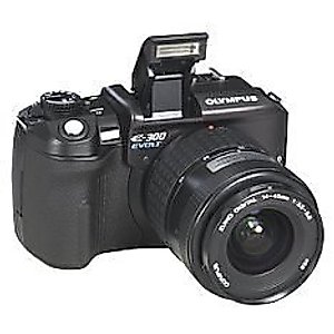 OM SYSTEM OLYMPUS Evolt E300 8MP Digital SLR with 14-45mm f/3.5-5.6 & 40-150mm f/3.5-4.5 Zuiko Lenses