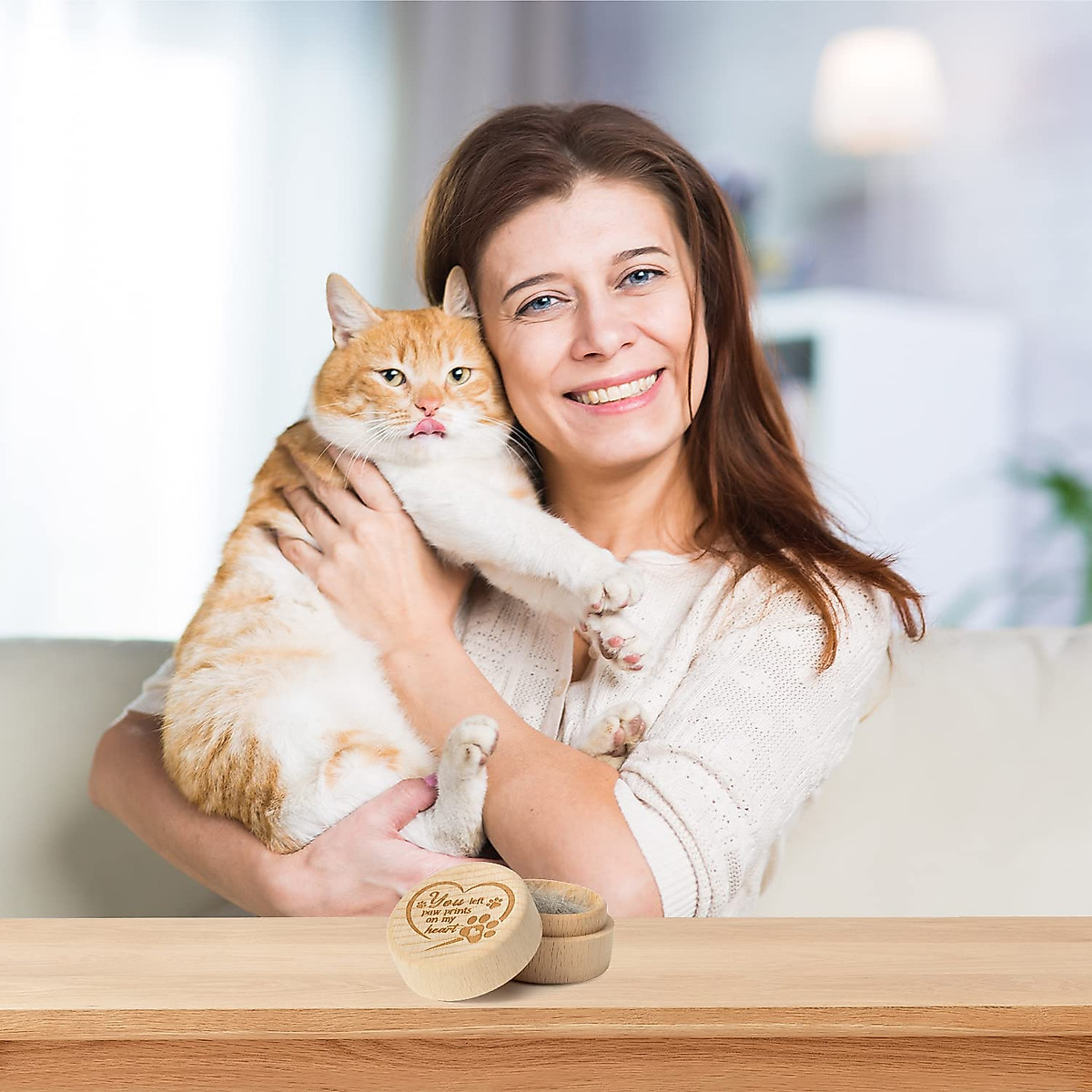 CJiangpo Pet Hair Keepsake Box, Wooden Pet Fur Memorial Box with Paw Engraving, Dog Cat Hair Ashes Container Memorial Urn Loss Sympathy Gifts