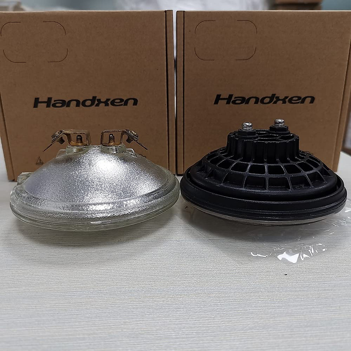 LED PAR36 Aviation Grade Aircraft Landing Light White 2,100 Lumens Spot Narrow Beam (Screw Terminal)