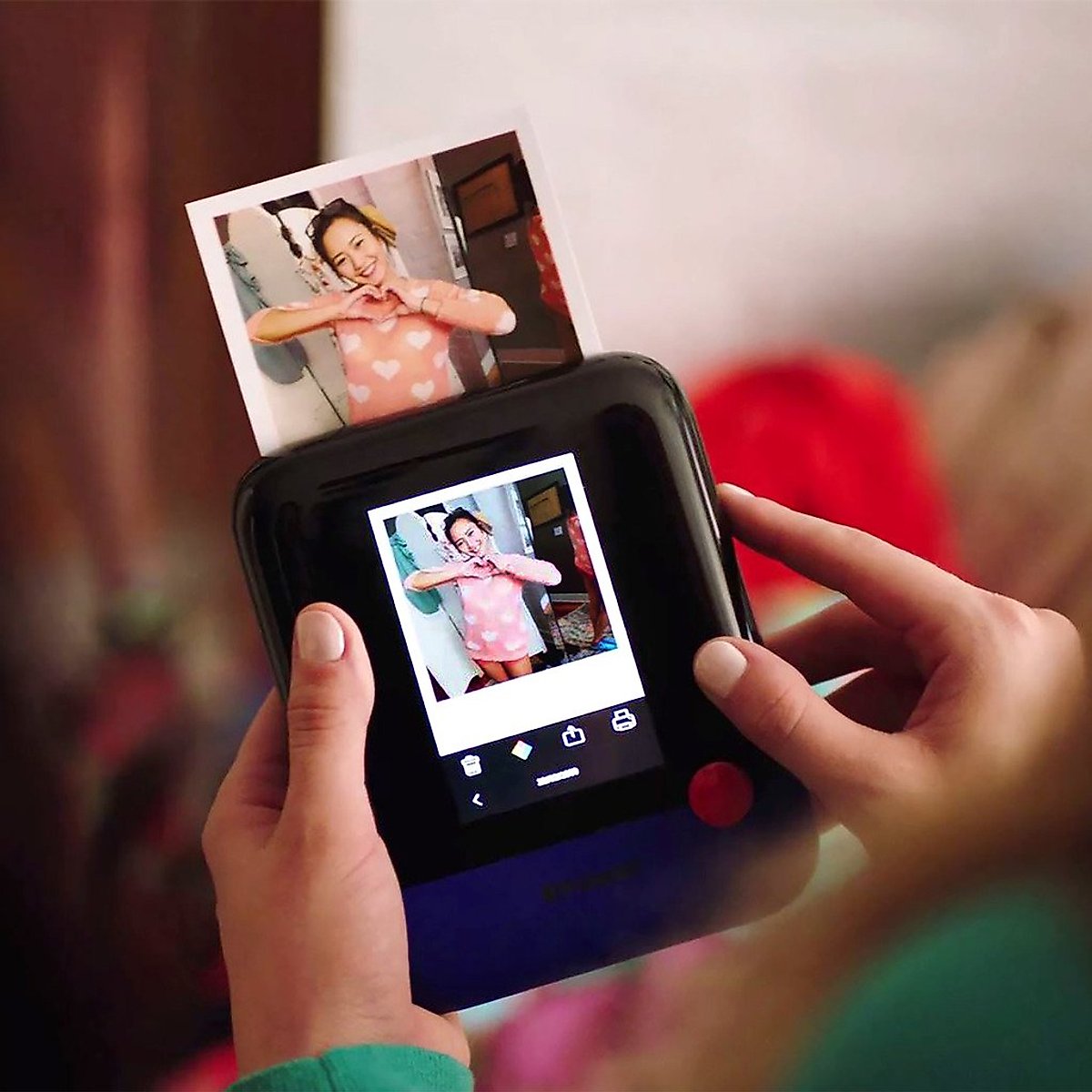 Zink Polaroid POP 3x4" Instant Print Digital Camera with ZINK Zero Ink Printing Technology - Black (DISCONTINUED)