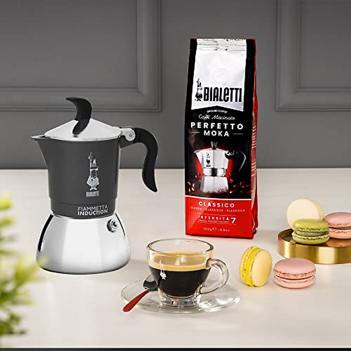 Bialetti Fiammetta Moka Pot – 4 Cup Espresso Maker – Grey Italian Stovetop Coffee Maker – Compatible with Induction Hobs