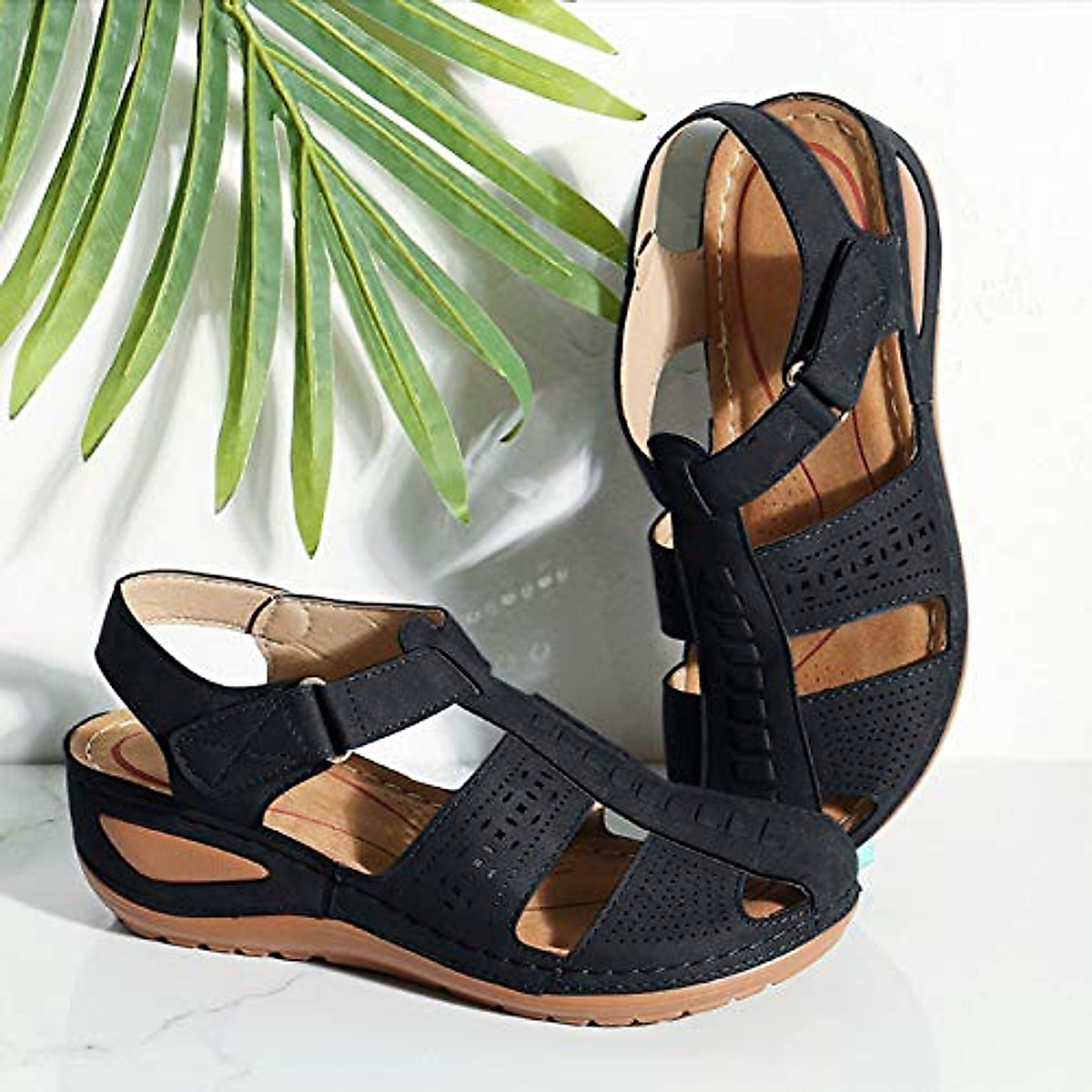 SmallYin Womens Comfort Walking Flat Sandals Close-Toe Hook and Loop Low Heel Athletic Wedge Sandals Summer Beach Bohemia Sandals for Women