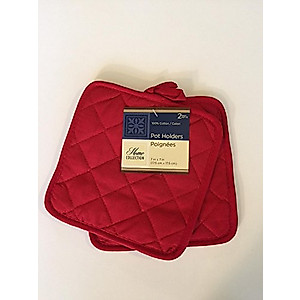 This (Red) Kitchen Starter Set Has Oven Mitts, Pot Holders, Kitchen Towels, Micro-Scrubber Dish Cloths, A Drying Mat, a Refrigerator Magnet Filled With Kitchen Safety Tips and more.