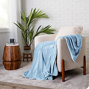 Microplush Fleece Blanket - Full/Queen Blanket - Light Blue - Lightweight Soft Blanket for Bed, Sofa, Couch, Camping, and Travel - Ultra Soft Warm Blanket (Full/Queen, Light Blue)