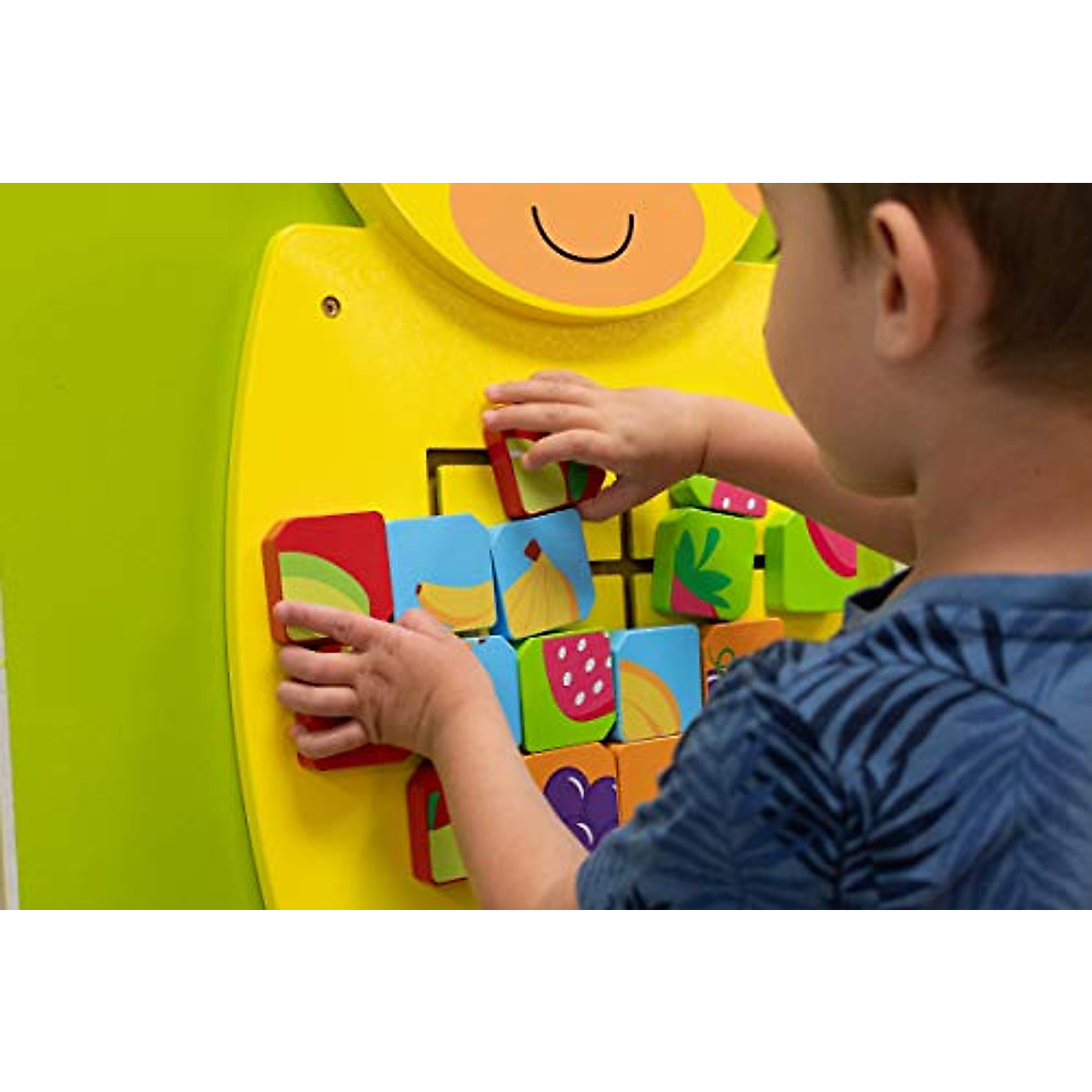 SPARK & WOW Giraffe Activity Wall Panel - 18m+ - Toddler Activity Center - Wall-Mounted Toy - Busy Board Decor for Bedrooms, Daycares and Play Areas