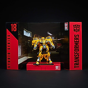 Transformers Studio Series 18 Deluxe Bumblebee - Action Figures, Multicolor