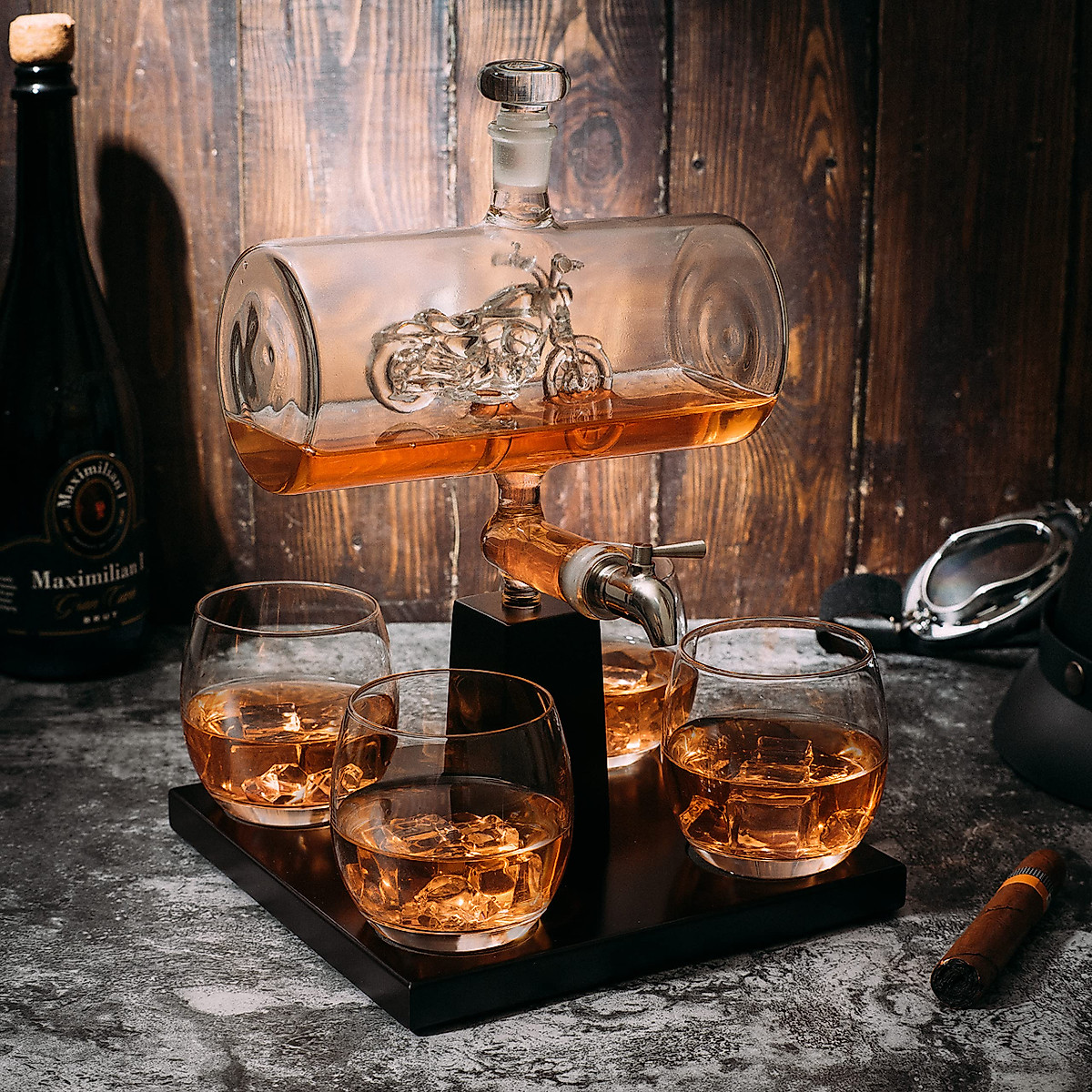 Motorcycle Decanter Whiskey & Wine Decanter Set 1100ml by The Wine Savant with 4 Whiskey Glasses, Motorcycle Gifts, Harley Davidson Motorbike Gifts, Drink Dispenser for Wine, Scotch, Bourbon 19"H 8"W