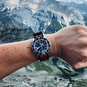 Archer Watch Straps - Classic Military Style Nylon Watch Bands (Black/Red/Green, 20mm)