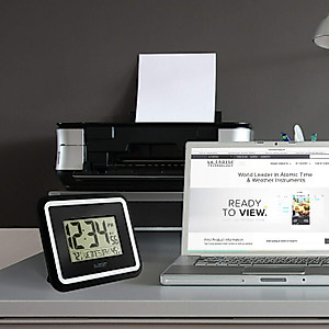 La Crosse Technology BBB84022 Atomic Digital Wall Clock with in Temp & Humidity