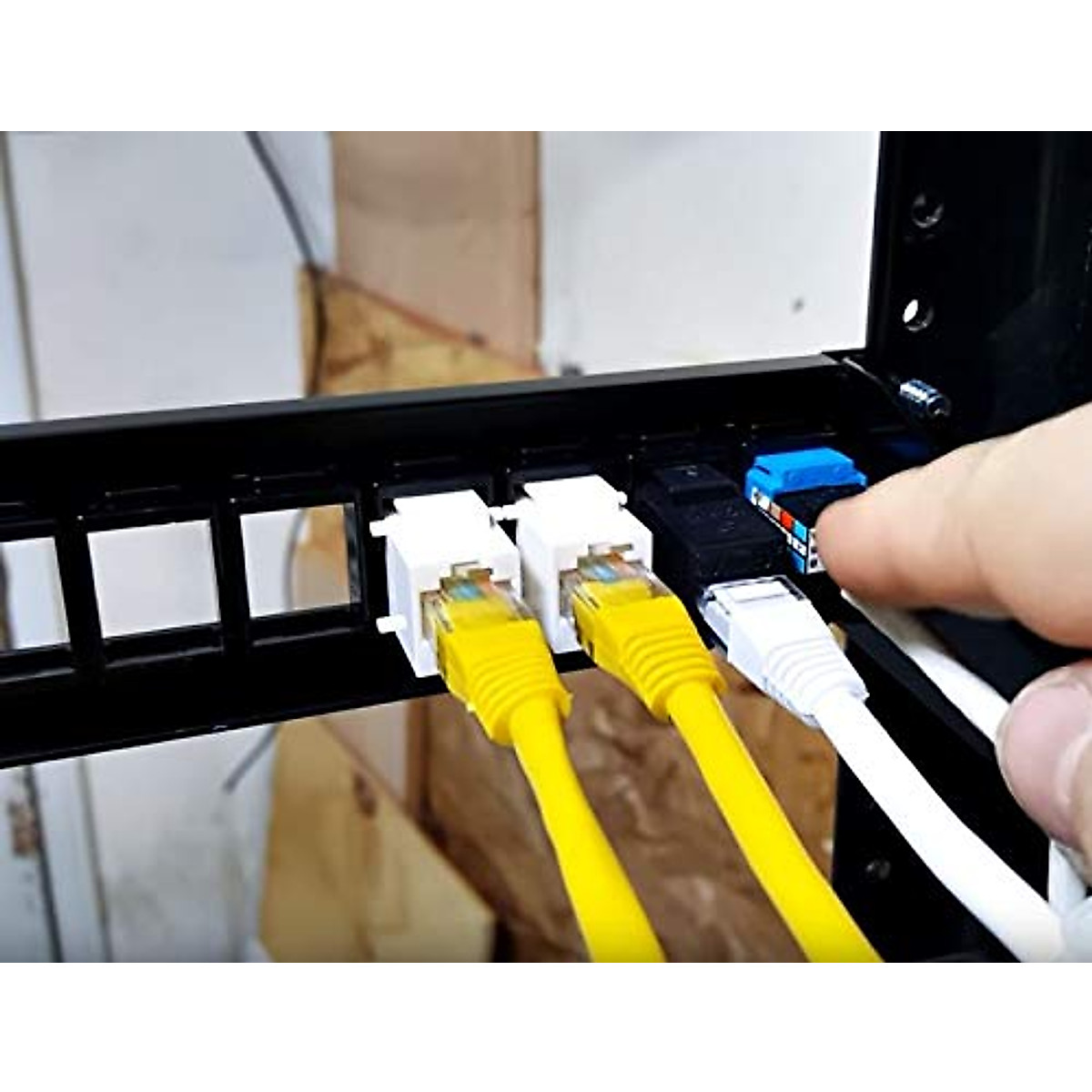 SATMAXIMUM Cat5e Keystone Ethernet Wall Jack Punch Down UTP 45-Degree (Easier Termination Than 90-Degree), RJ45 Slim Profile Speed Termination White 45° Angled (50 Pack)