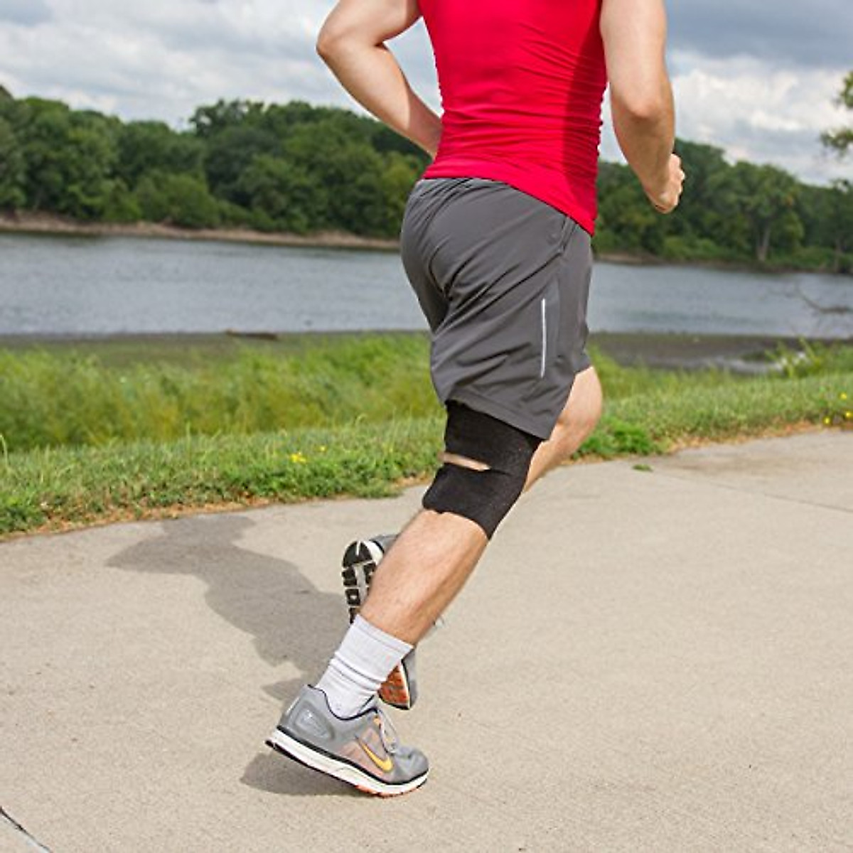 BraceAbility Nonslip Knee Support | Comfortable No-Sweat Womens and Mens Knee Wrap Brace for Sore Knees, Sprains, Arthritis Joint Pain Relief while Walking, Working Out, Sitting & Standing (Medium)