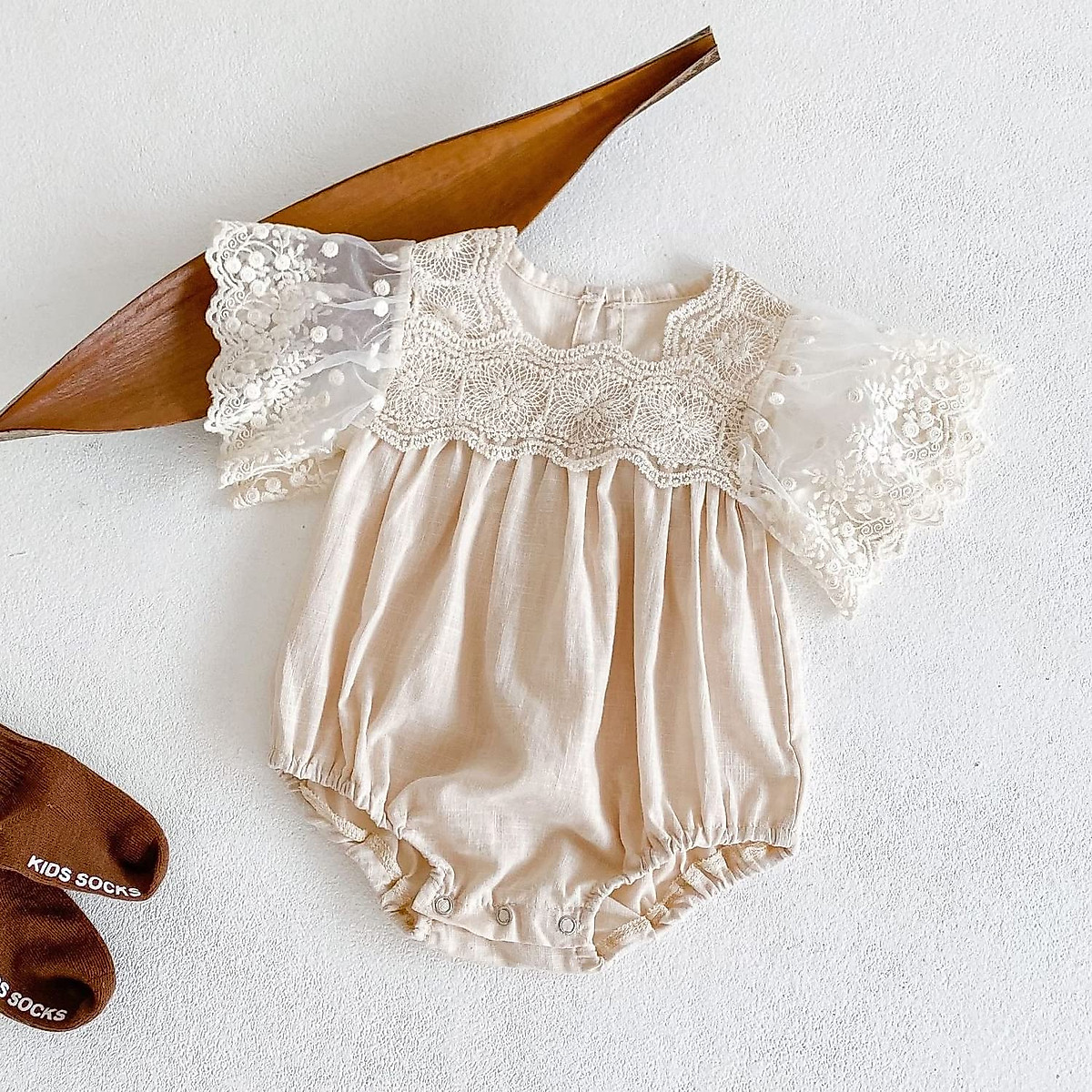 HOOLCHEAN Baby Girls Summer Lace Big Flutter Sleeves Loose Bodysuit for Photo Shoot (Apricot, 66: 0-6 Months)