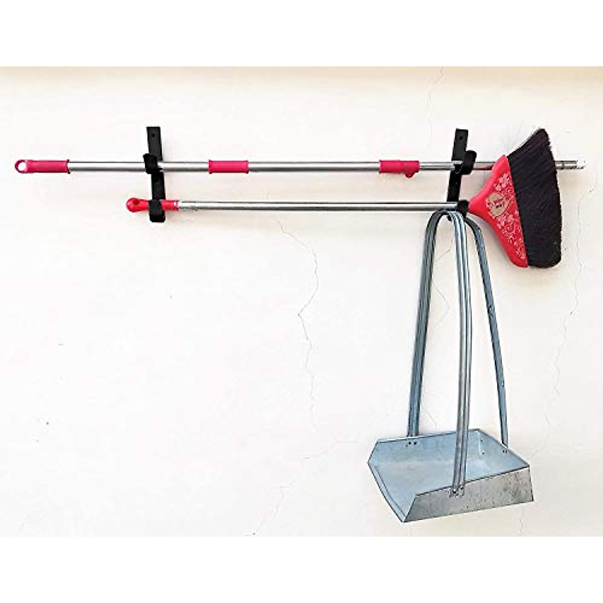 2 PCS Set Wide Pool Pole Hangers Heavy Duty Black Aluminium Holder Hooks with Screws Perfect Hook Holders for Swimming Pool,Telescopic Poles,Skimmers,Nets Brushes,Vacuum Hose,Garden Equipment Etc