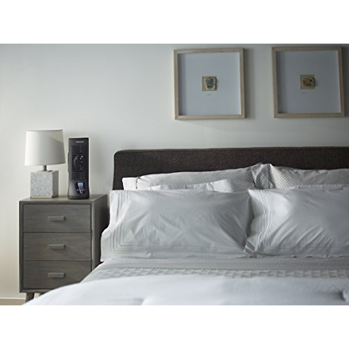 Honeywell HTF210B QuietSet Personal Table Fan, Black – Oscillating Personal Fan with Quiet Operation and 4 Levels of Power and Sound