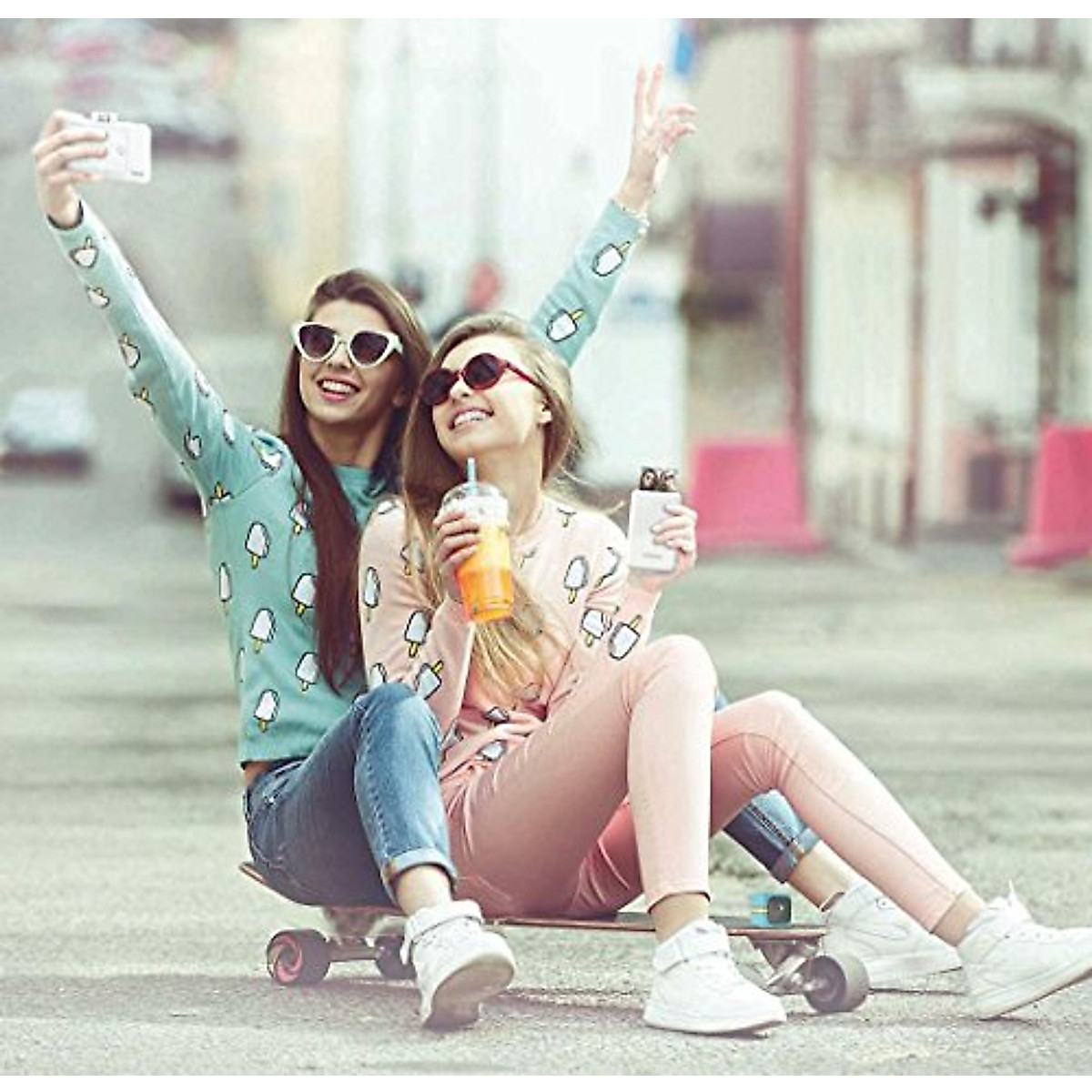 Zink Polaroid Snap Instant Digital Camera (White) with ZINK Zero Ink Printing Technology