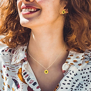 Jeka Sunflower Pendant Boho Necklace Friendship Jewelry for Women Daughter Wife Mother Adjustable 18-20.5 Inches