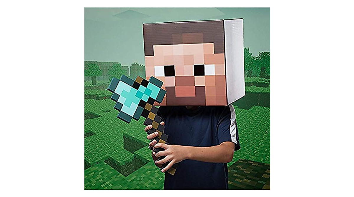 Minecraft Diamond Axe Replica – Perfect for Cosplay & Display