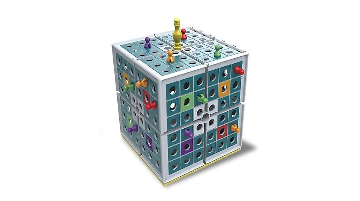 Squashed 3D Strategy Board Game - Fun for Kids & Family