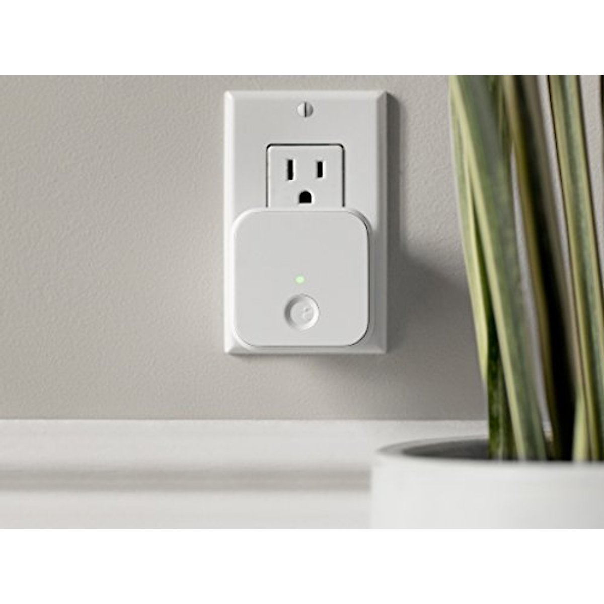 August Smart Lock Pro + Connect Hub - Wi-Fi Smart Lock for Keyless Entry - Works with Alexa, Google Assistant, and more – Dark Gray