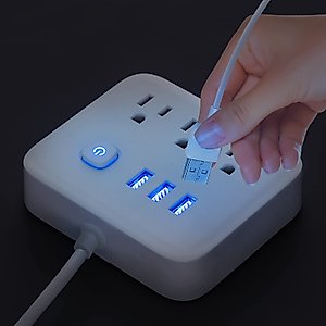 USB Flat Plug power strip]Extension Cord with 3 Outlets 3 USB Ports(Smart 2.1 A), 4ft Power Cord,UL Compact