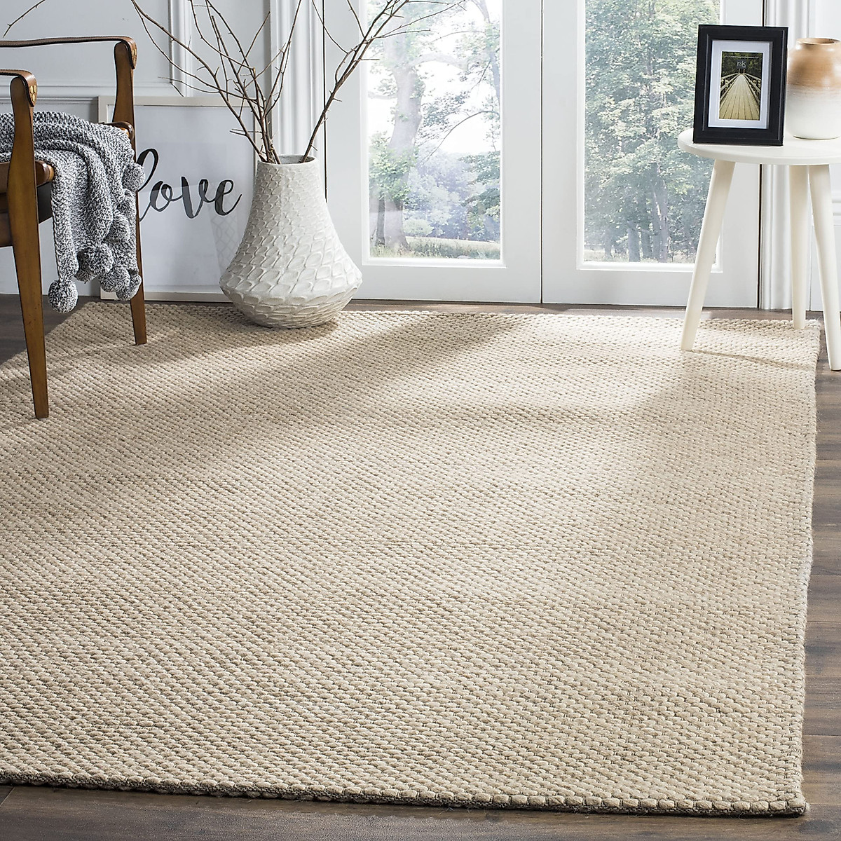 SAFAVIEH Natura Collection X-Large Area Rug - 11' x 15', Beige, Handmade Wool, Ideal for High Traffic Areas in Living Room, Bedroom (NAT801B)