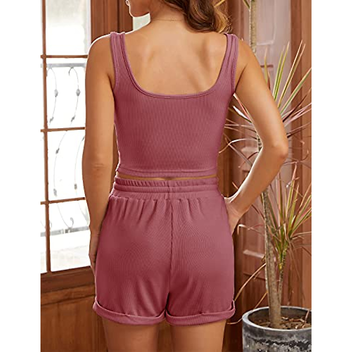 MEROKEETY Women's Summer Ribbed Pajama Set Crop Top and Shorts Sleeveless Lounge Outfits Sets with Pockets Maroon