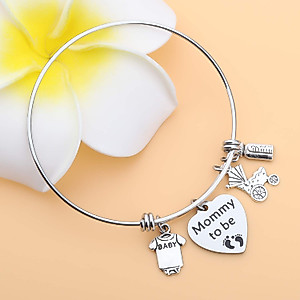 CHOORO Mommy to Be Bracelet Expectant Mother Bracelet New Mom Gift Pregnancy Announcement Gift for Mother-to-be (Heart Mommy to be bb)