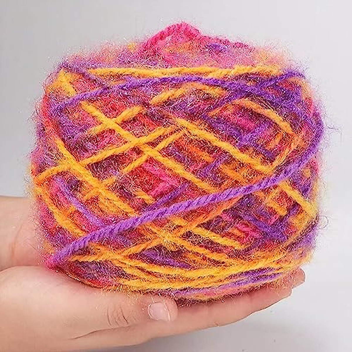 Fuzzy Knitting Yarn Medium Thick Skeins Acrylic Yarn for Knitting and Crocheting Super Soft Lightweight Crochet Yarn Breathable Knitting Fabric for Beginners DIY Craft Projects, 150g/Ball