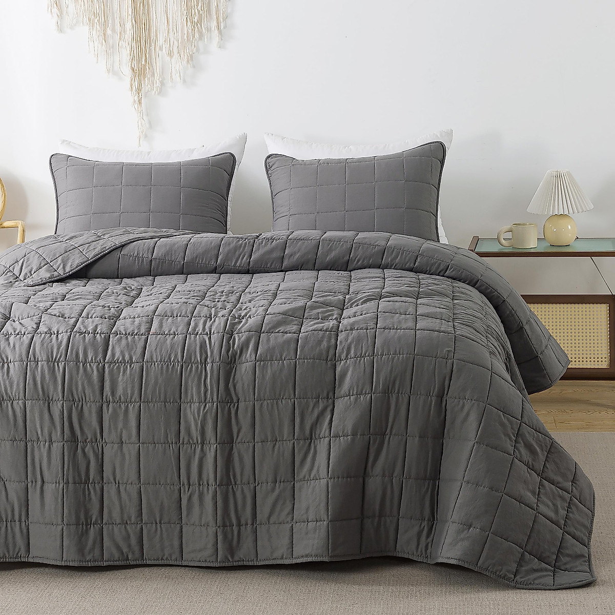 B2EVER Gery Quilt California Cal King Size Bedding Sets with Pillow Shams, Oversized Lightweight Soft Bedspread Coverlet, Quilted Blanket Thin Comforter Bed Cover, 3 Pieces, 118x106 inches