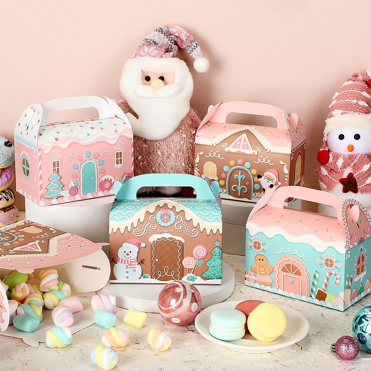 Kritkin 20 Pcs Pink Christmas Treat Boxes 3D Gingerbread House Cookie Boxes Cute Xmas Cardboard Gable Goodie Gift Boxes for Snacks Macaron Candy Party Favor Family Class Gifts Giving