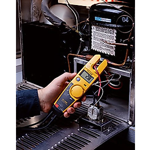 Fluke T5-600 Electrical Voltage, Continuity and Current Tester, Measures AC Current Up To 100 A Without Contact, Automatically Select AC/DC Voltage For Tests, Includes Detachable SlimReach Probe Tip