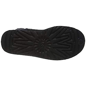 UGG Women's Classic Short II Boot, Black, 7