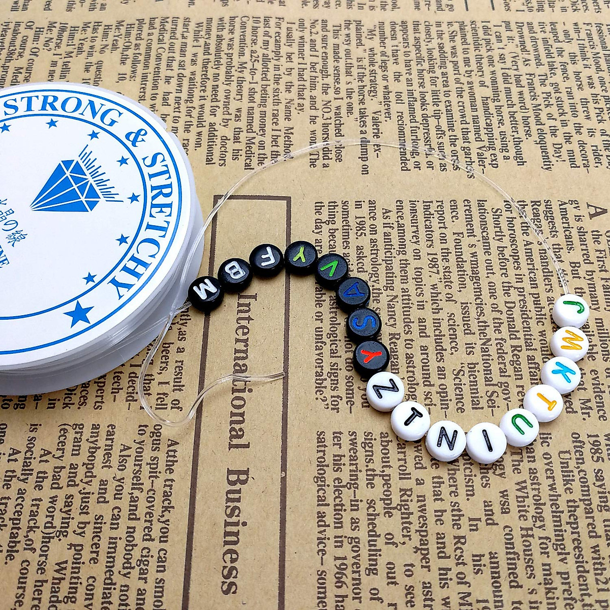 Amaney 0.8mm Elastic String, Stretchy Bracelet String Crystal String Bead Cord for Bracelet, Beading and Jewelry Making