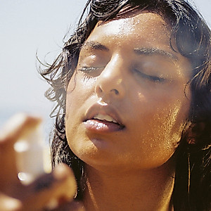 Honest Beauty Cooling Calm + Go Face Mist for Sensitive Skin | Pro-Vitamin B5 + Calming Phyto-Blend | EWG Verified, Vegan + Cruelty Free | 3.3 fl oz