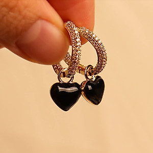 Sonateomber Small Heart Gold Hoop Earrings for Women - Sparkly Huggie Ring Circle Daily Jewelry Gift for Christmas Party, Stainless Steel, Cubic Zirconia