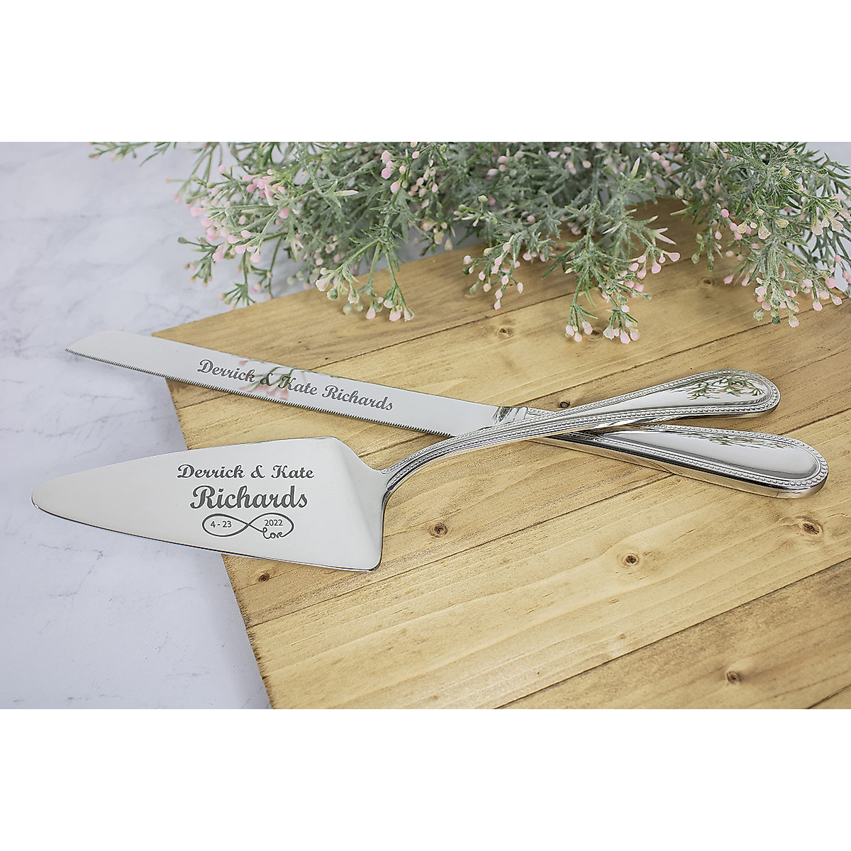 Reed and Barton Personalized Lyndon Silver Wedding Cake Knife and Server Set, Custom Engraved Wedding Cake Cutting Set, Accessories and Gifts for Bride and Groom
