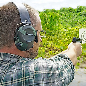 BOOMSTICK Camo Electronic Ear Muff with 4 AAA