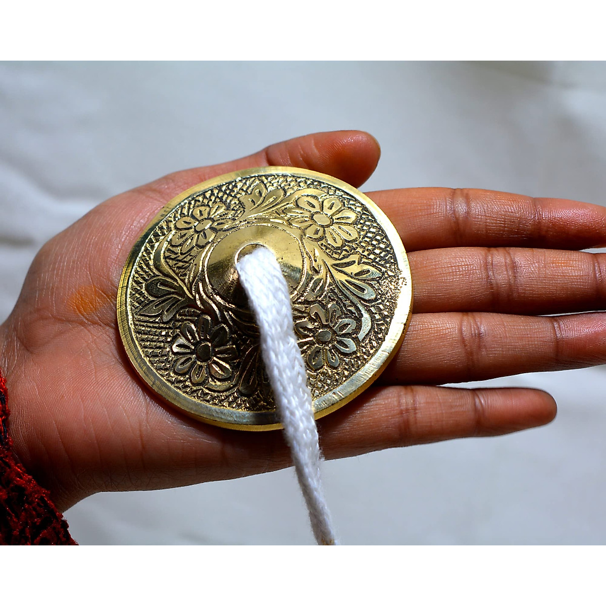 Brass Manjira Instrument Finger cymbal or Hand Cymbals Metal Clapper | METAL MANJEERA PERCUSSION KIRTAN POOJA | Tibetan Tingsha Manjeera Clash Traditional for Indian Music & Tibetan Prayer (Style 1)