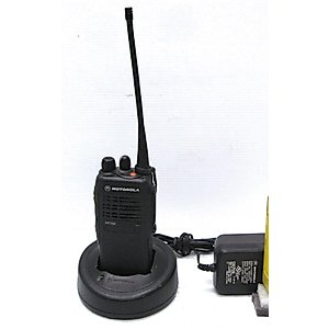 Motorola Ht750 VHF 4ch Two Way Radio - Aah25kdc9aa2an