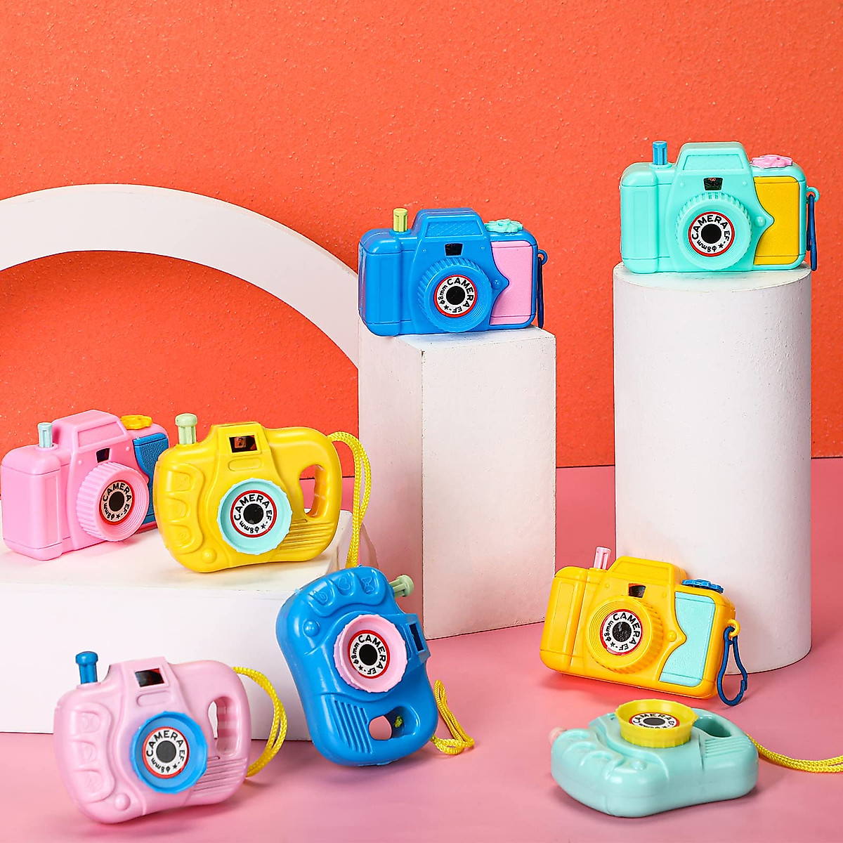 Hungdao 64 Pcs Toy Camera Bulk Set Pretend Play Prop with Images in Viewfinder, Mini Play Camera Plastic Camera Toy Birthday Party Favors, Goodie Bag Fillers, Return Gifts for Boys and Girls
