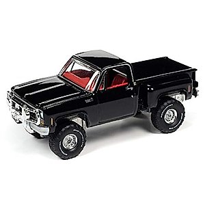Auto World 1980 Chevrolet Custom Deluxe 10 Step Side Truck Gloss Black & Front Push Bar 1:64 Scale Die-Cast Model Car